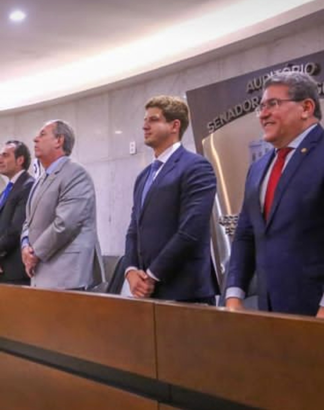 João rasga elogios a Duque João rasga elogios a Duque